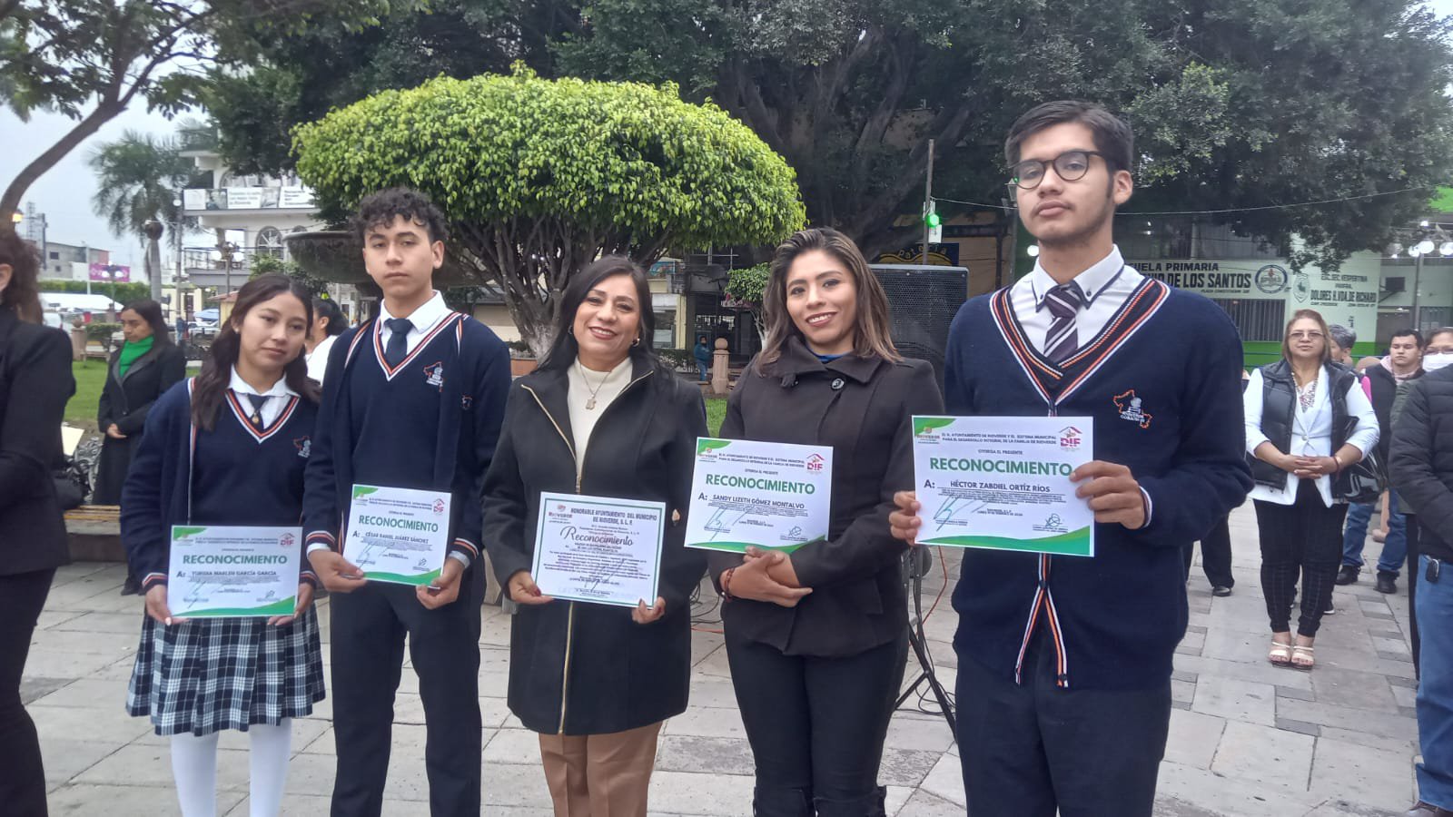 Estudiantes del Cobach 20 obtienen premio nacional de Ciencias e ...